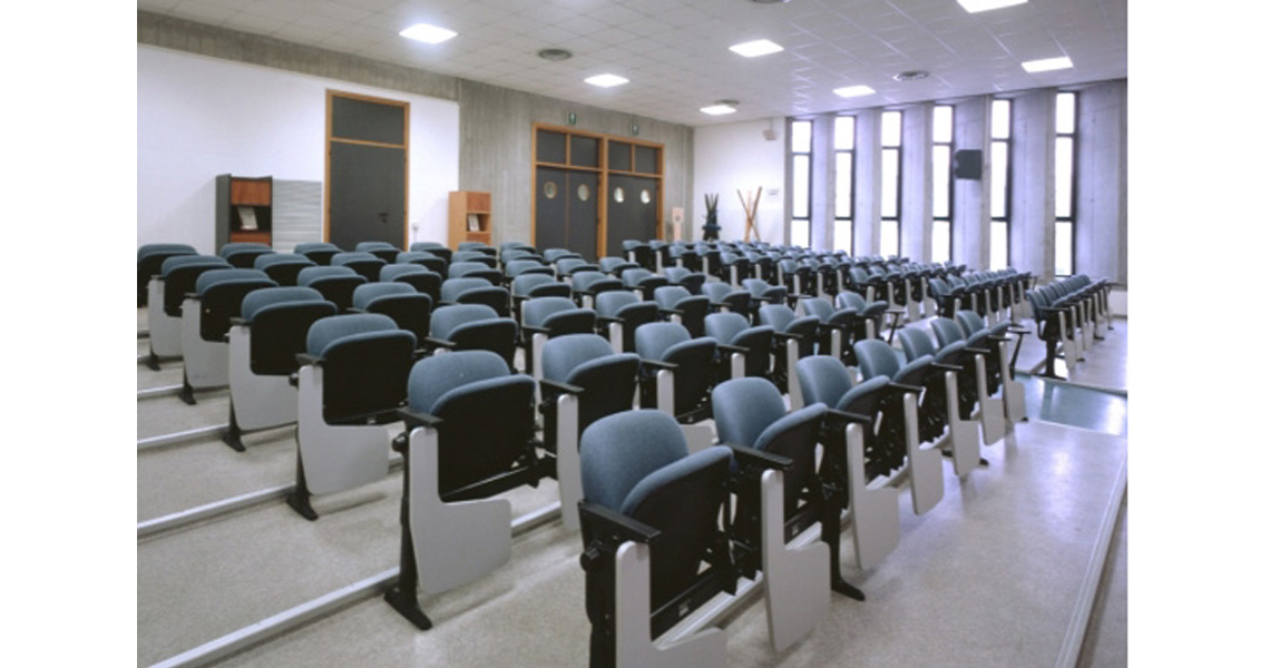 Lecture theatre seating - Leyform